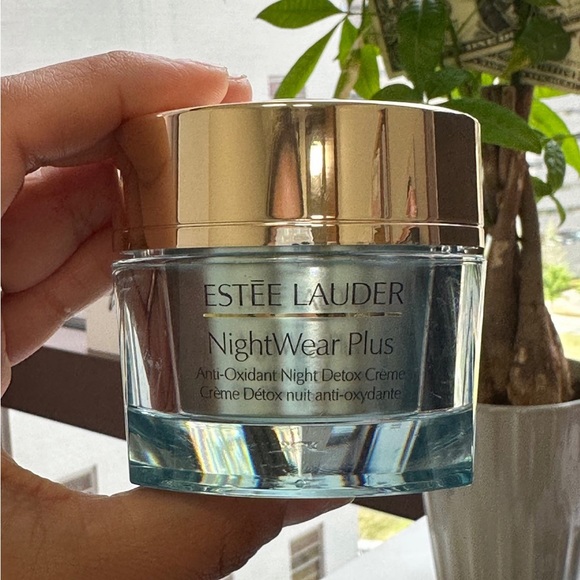 Estee Lauder | Skincare | Este Lauder Nightwear Plus 7 Ounceno Boxnever ...